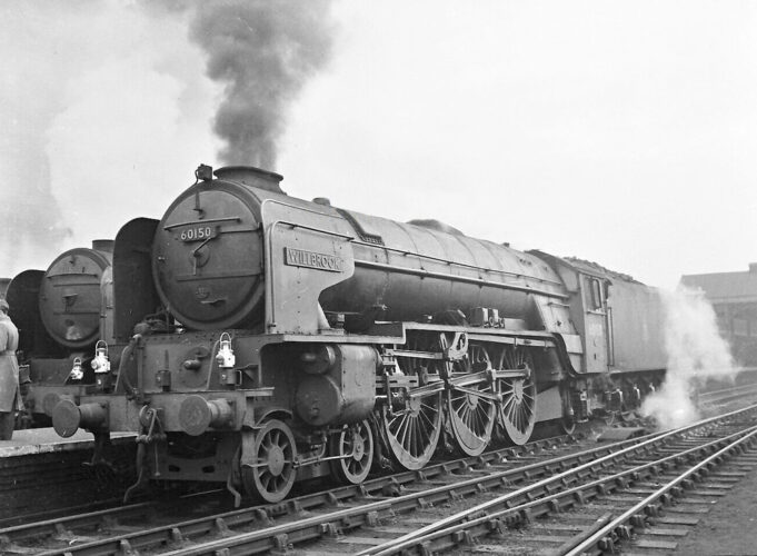 LNER A1 “Willbrook” at Peterborough (1955) | PETERBOROUGH IMAGES ARCHIVE